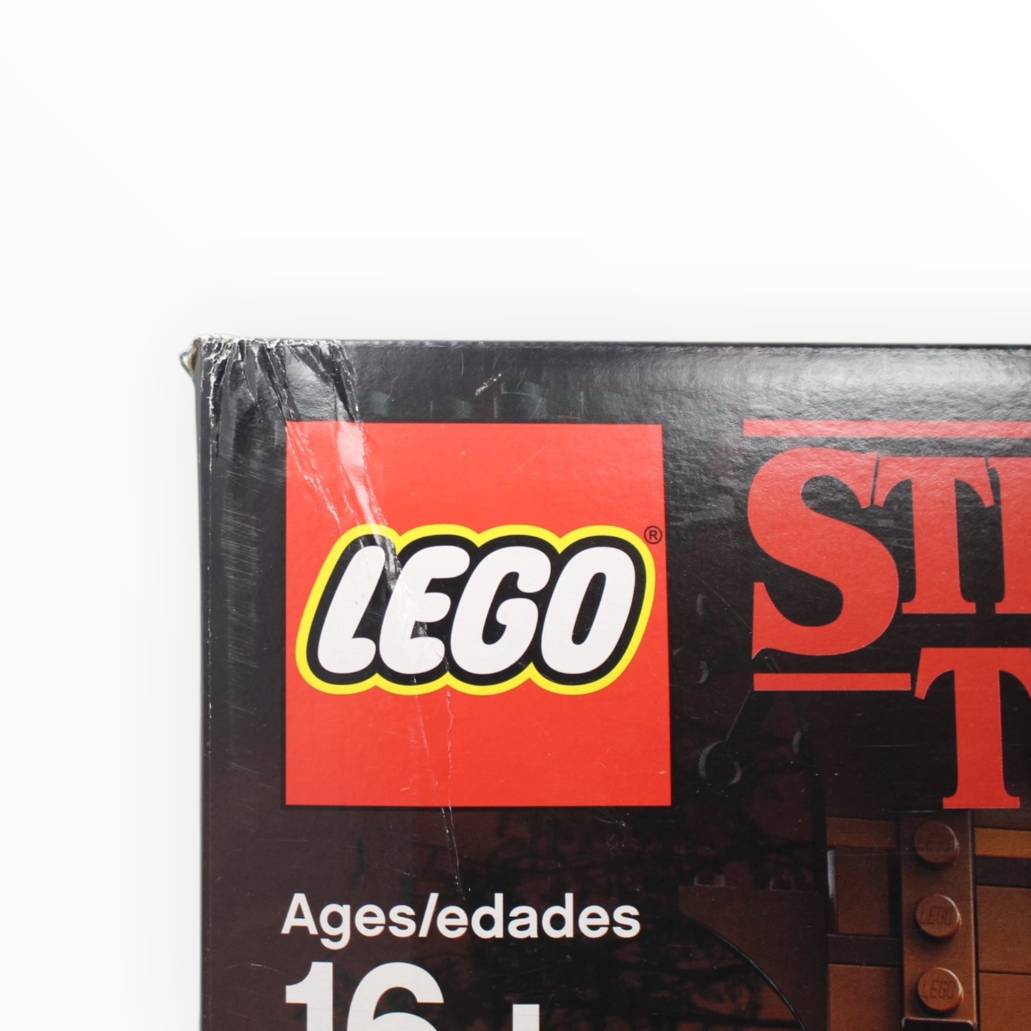 Retired Set 75810 LEGO Stranger Things The Upside Down (damaged box)