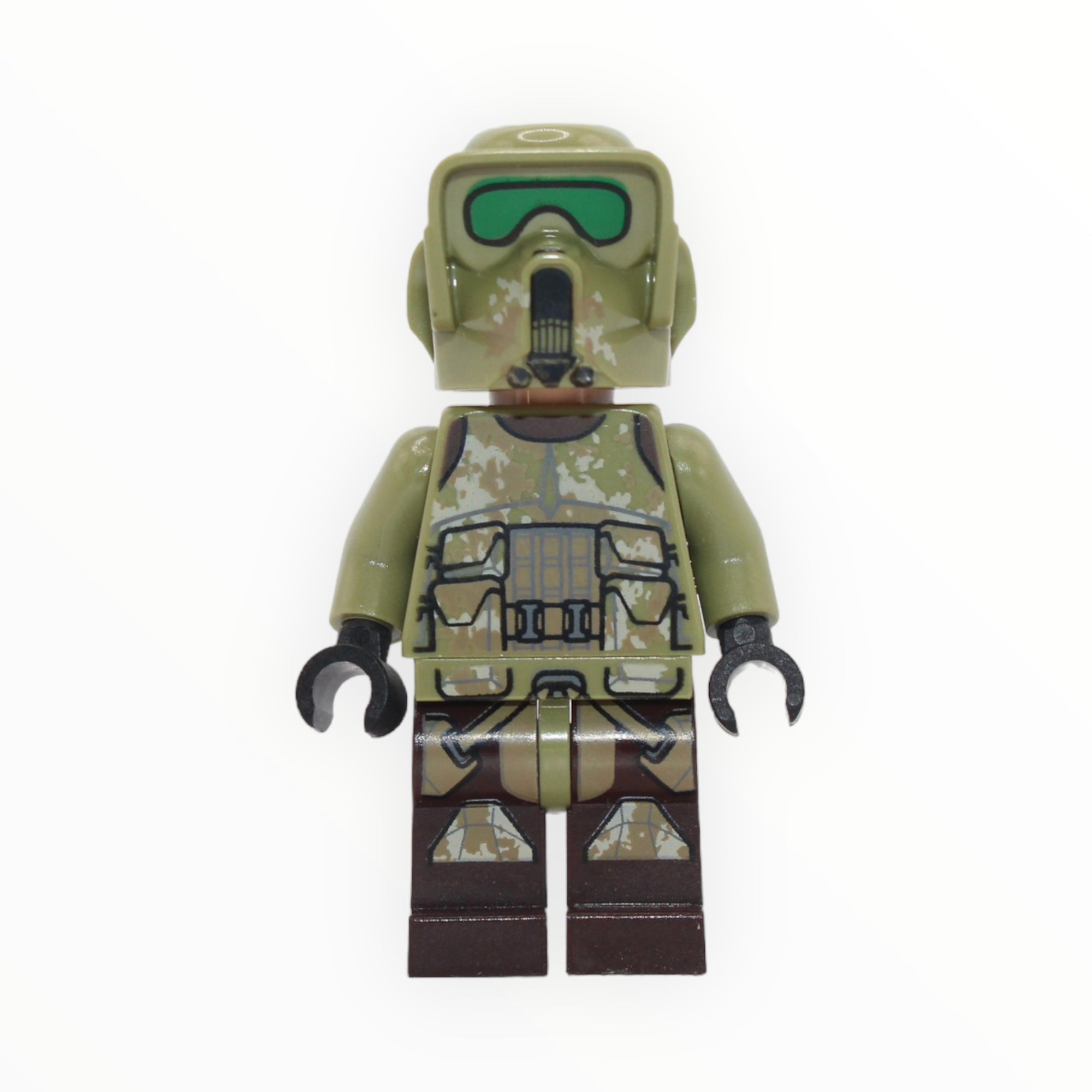 41st Elite Corps Trooper (dark tan markings on legs, 2019)